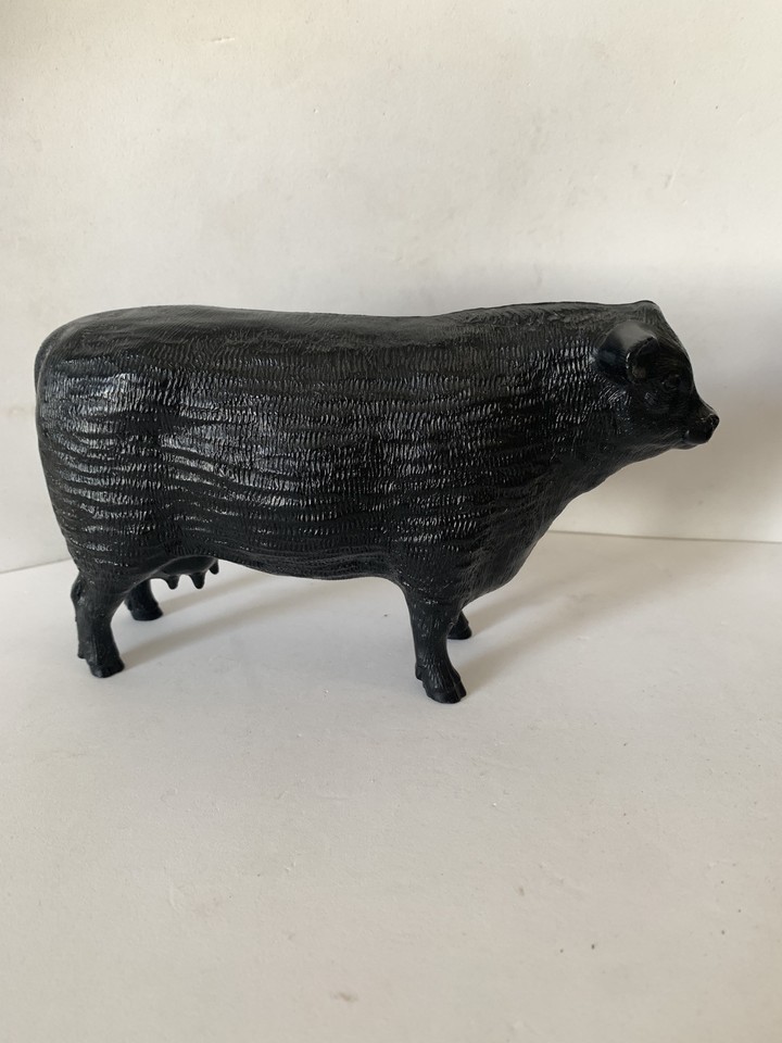 Black Angus Hartland Plastics Co. Bull Cow Vintage EUC 7" | eBay