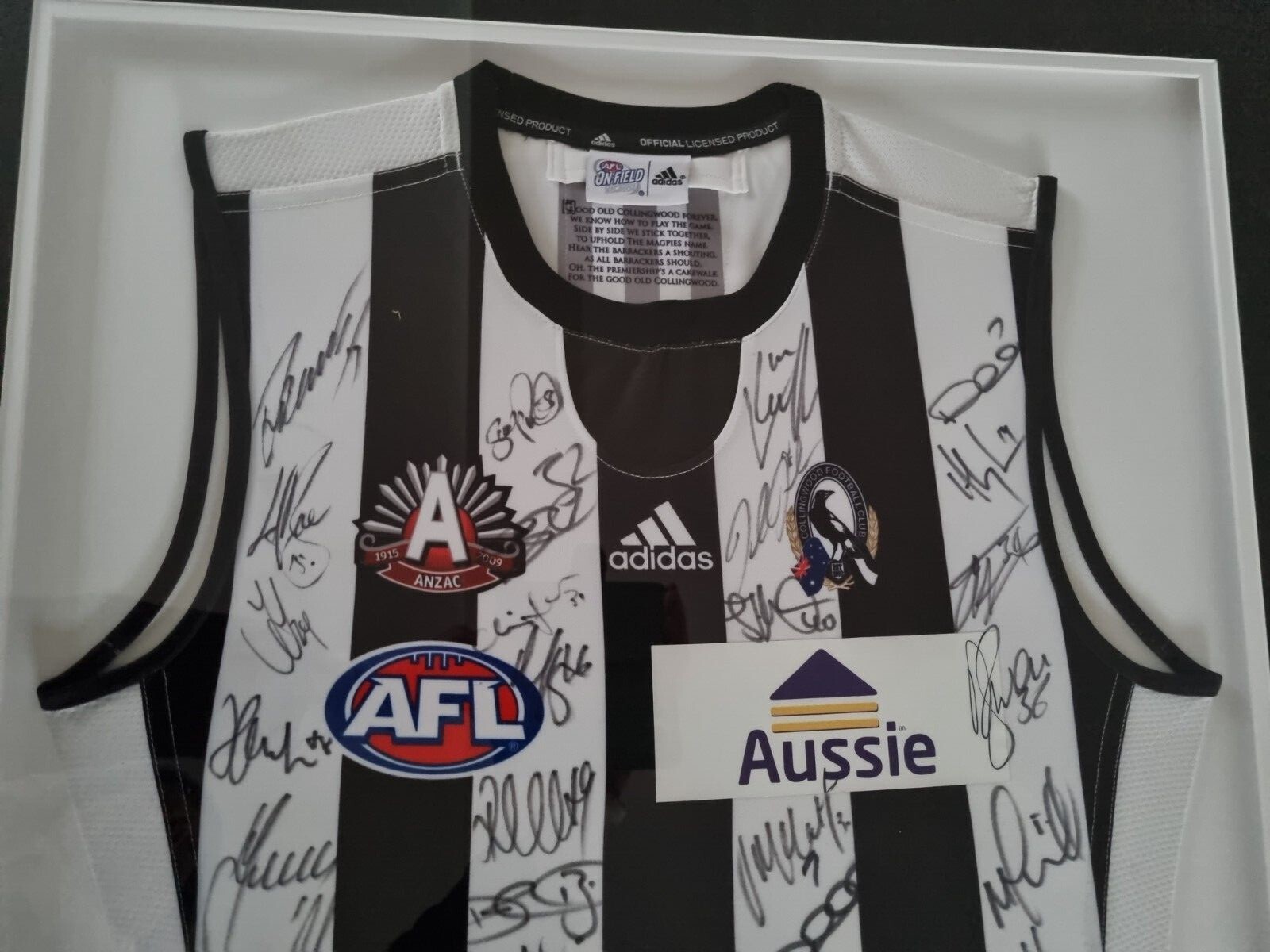 Collingwood Anzac Day 2009 Team signed Jumper | eBay Australia
