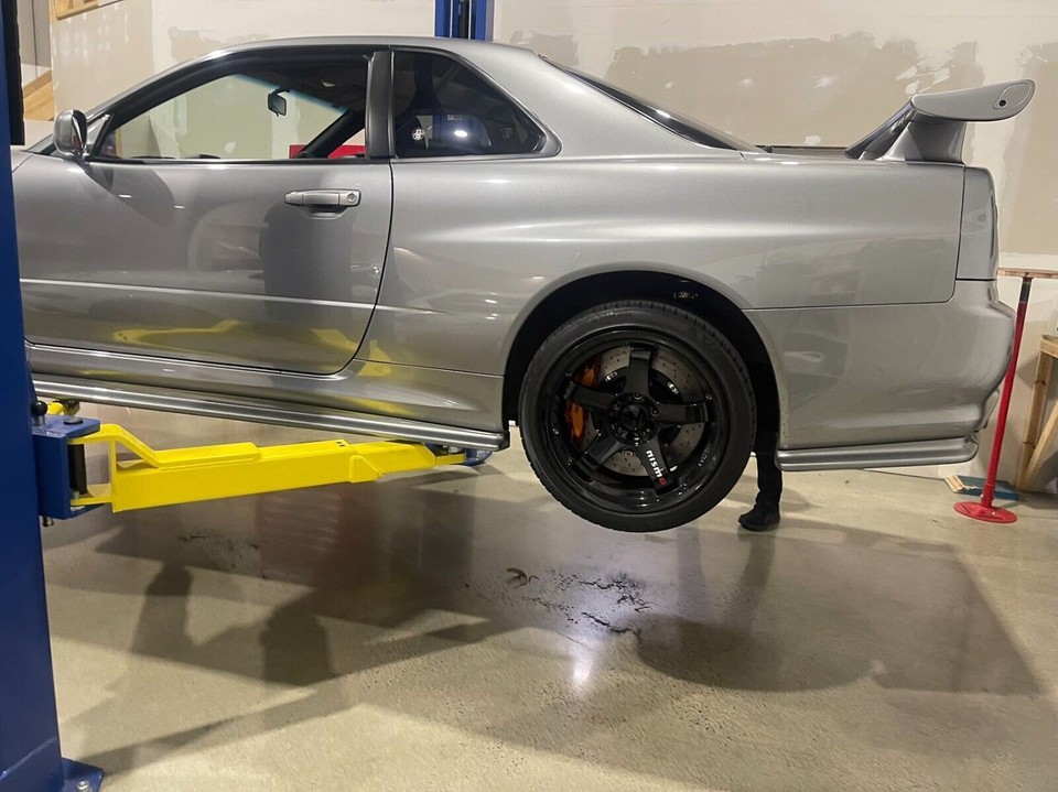 R35 GTR brake kit to suit Skyline R32 R33 R34 - Cross Drilled Discs | eBay