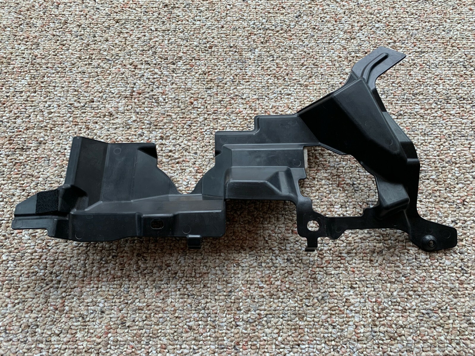 2016 2017 FORD EXPLORER LIMITED LEFT FRONT UNDER DASH KICK PANEL CB53 ...