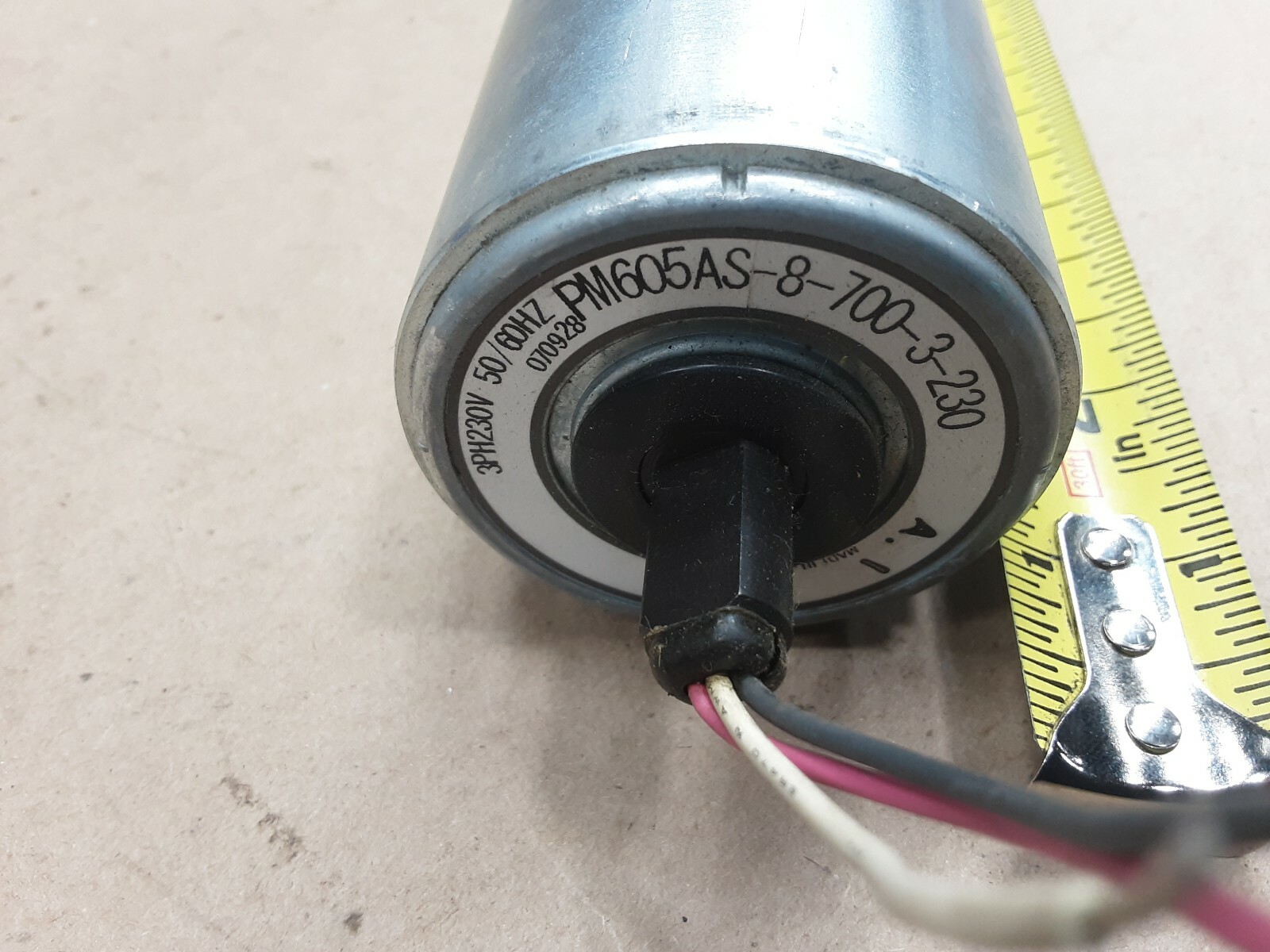 Power Moller PM605AS-8-700-3-230 230V 28.75'' ROLLER Power Conveyor ...