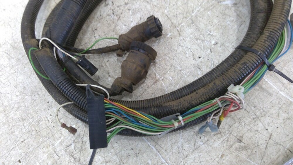 New Holland Wiring Harness 84002993 | eBay