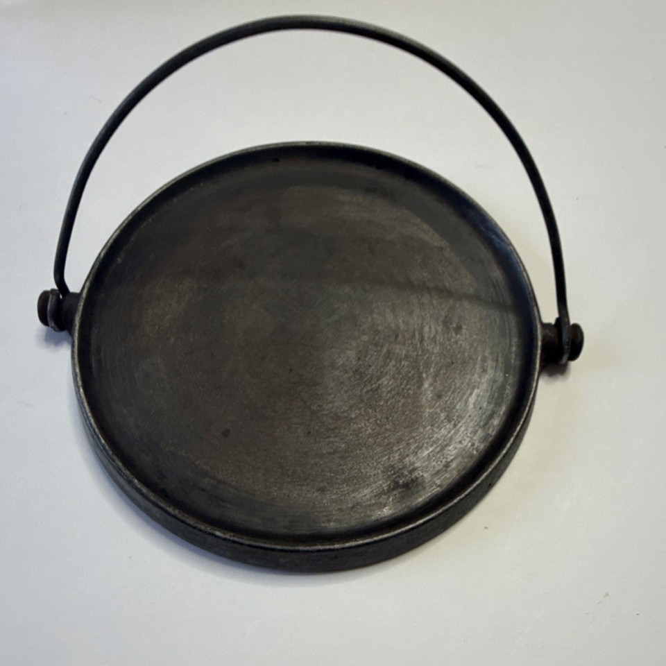 Wagner Ware Sidney -O- Cast Iron Trivet Vintage Kitchenware Collectible ...