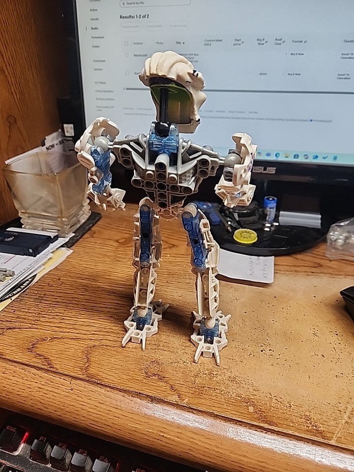 LEGO Bionicle Toa Inika Toa Matoro 8732 Not Complete, No Weapons | eBay