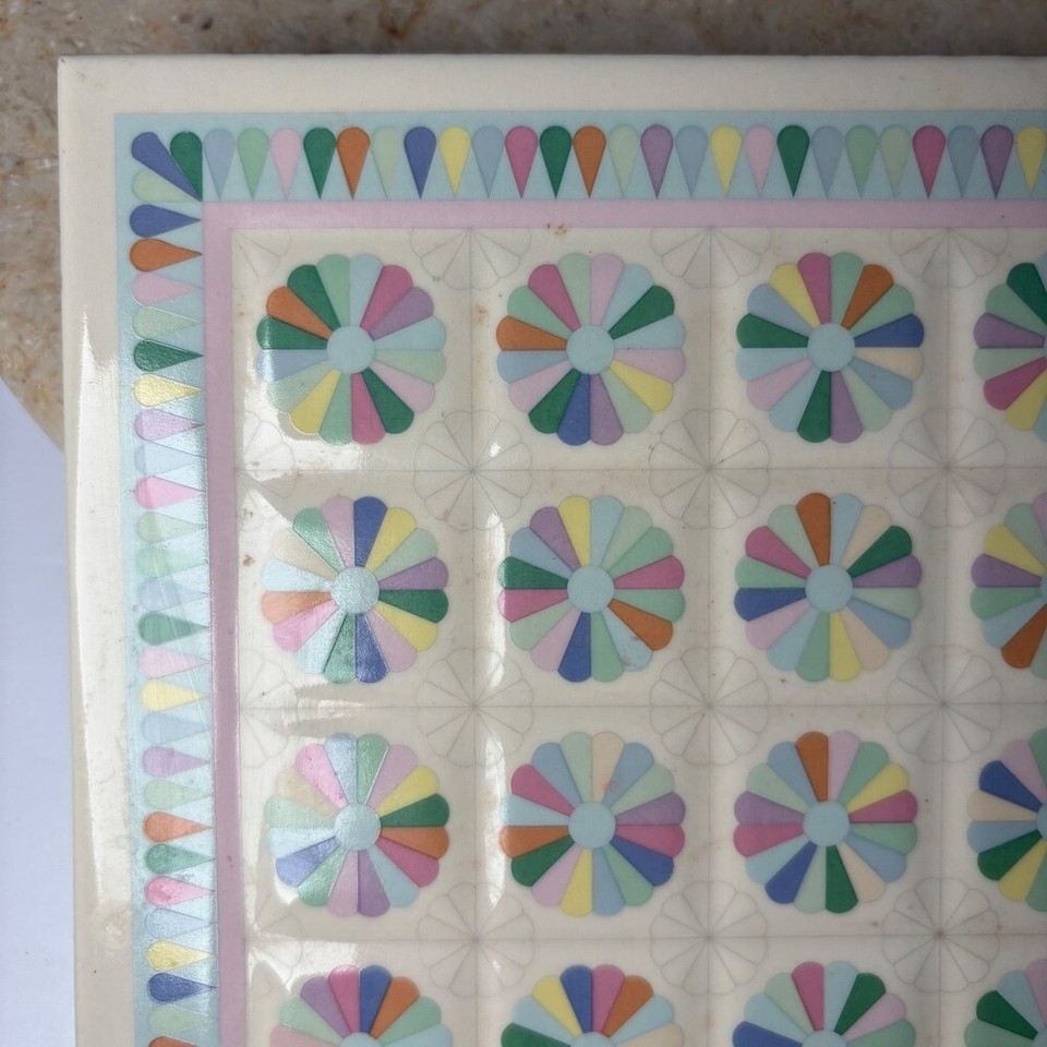 Ceramic Dresden Plate Quilt Pattern Wall Tile Pastels 7 In Quilter ...