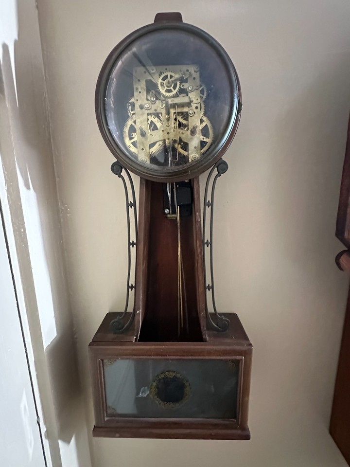 New Haven Clock Co "WHITNEY" Banjo Wall Clock 8 Day 1/2 Hour Strike ...