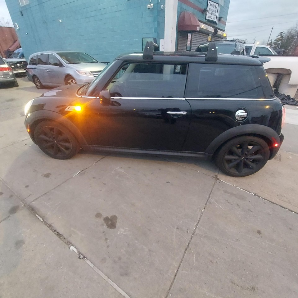 2011 MINI Cooper S - GPS Panoramic Roof CarPlay & Android Auto | eBay