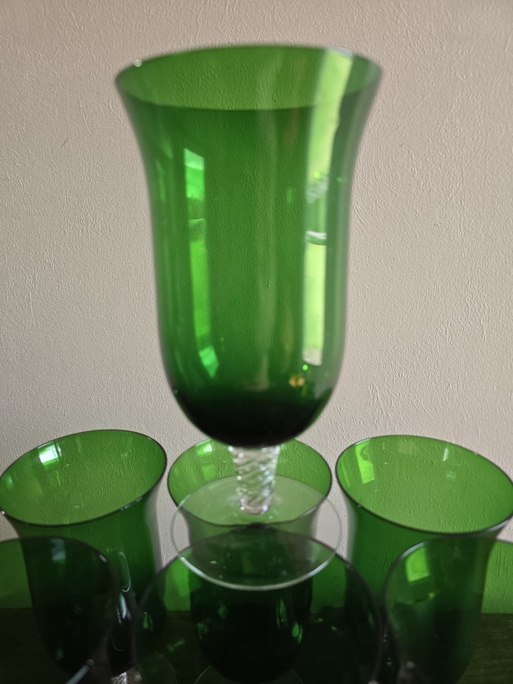 Set Of 7 Centrum Green Twisted Stem Ice Tea/All Purpose Goblets 16 Oz ...