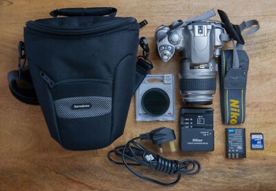 Nikon D40 Camera 6.1MP DSLR with 18-55mm, Shutter Count 9774 | eBay UK