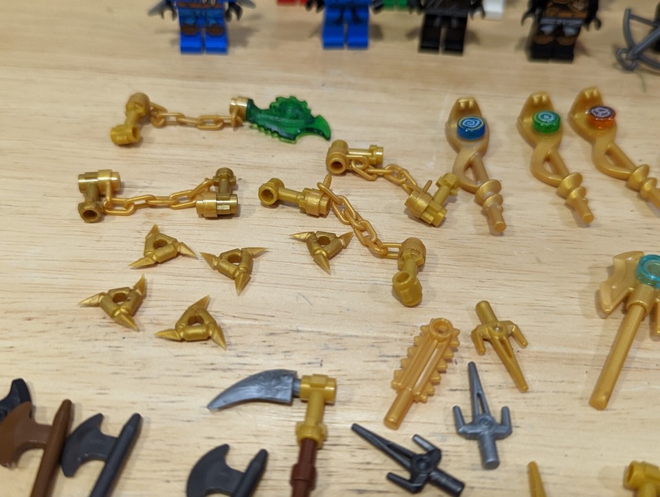 Lego Ninjago 16 Minifigure Accessory & Weapon Lot Lloyd Kai Jay Master ...