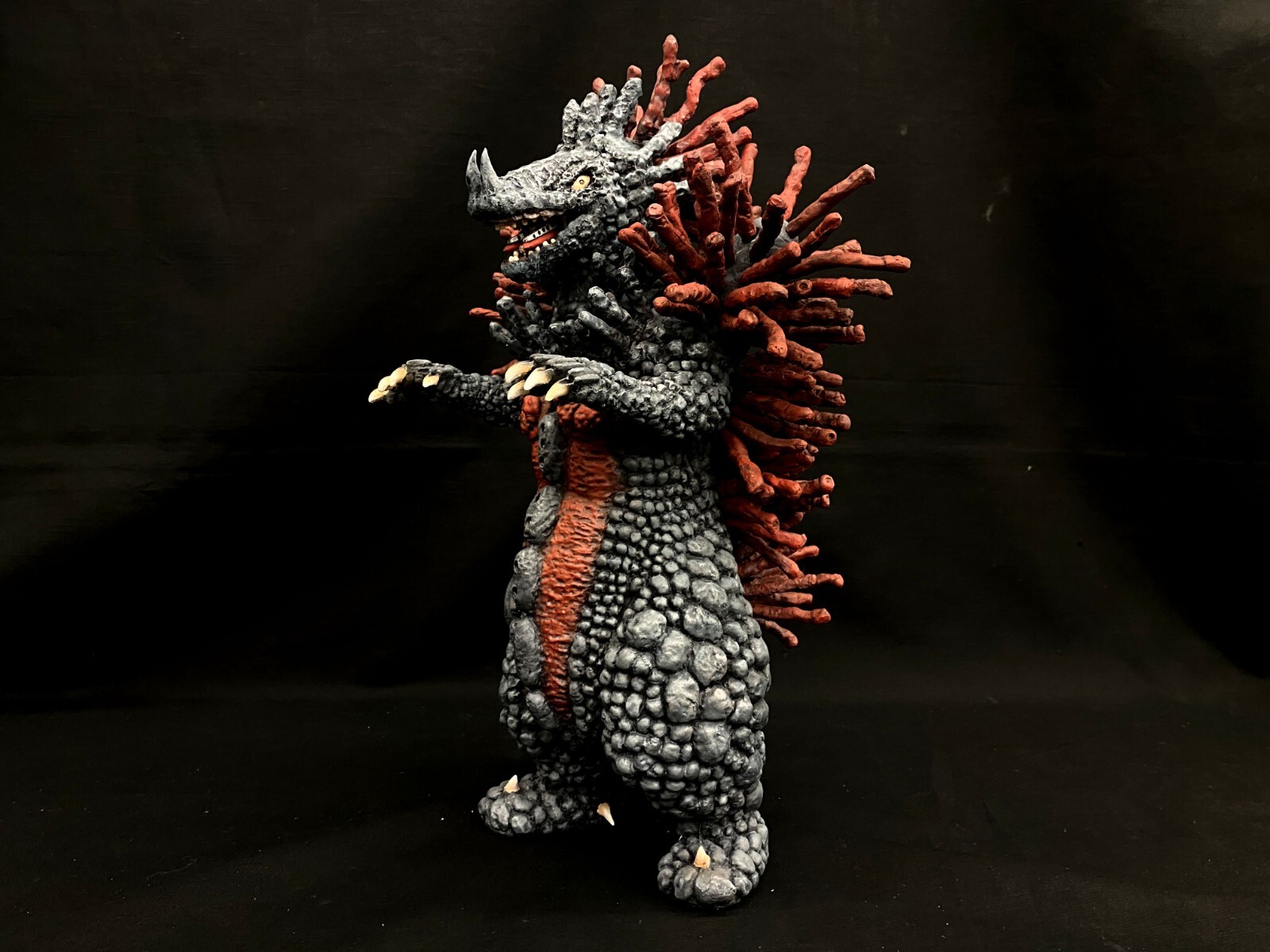 Ultraman Ace Missile Super Best Verokron Art Statue ミサイル超獣ベロクロン 完成品 | eBay