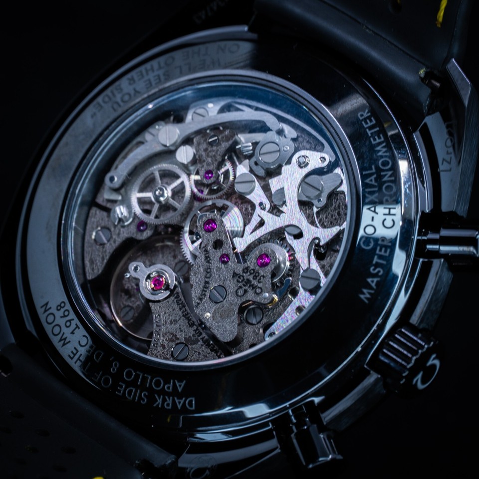 Omega Speedmaster Apollo 8 Dark Side of The Moon 310.92.44.50.01.001 ...