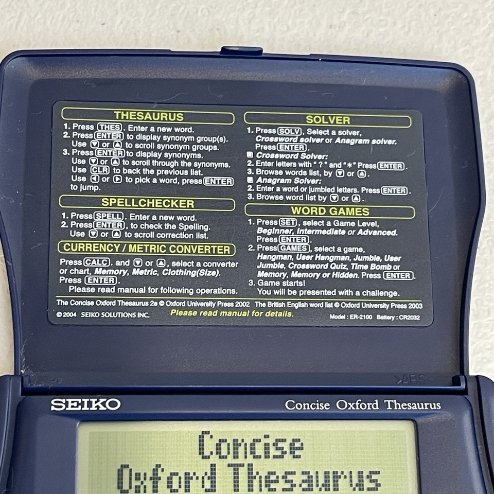 Seiko ER2100 Concise Oxford Thesaurus Spellchecker Crossword Solver Box ...