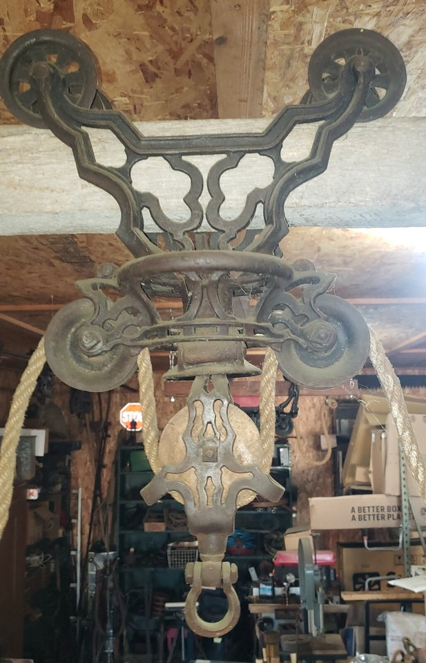 ANTIQUE WOOD BARN BEAM ORNATE FANCY & RARE HAY TROLLEY ORIGINAL WORKING ...