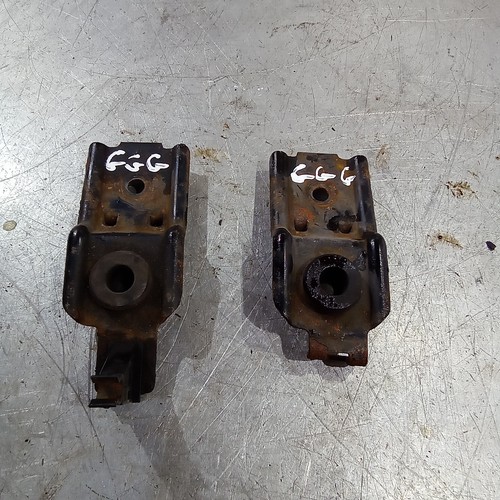 Subaru Impreza Newage 2001-2007 PAIR Upper Radiator Support Mounting ...