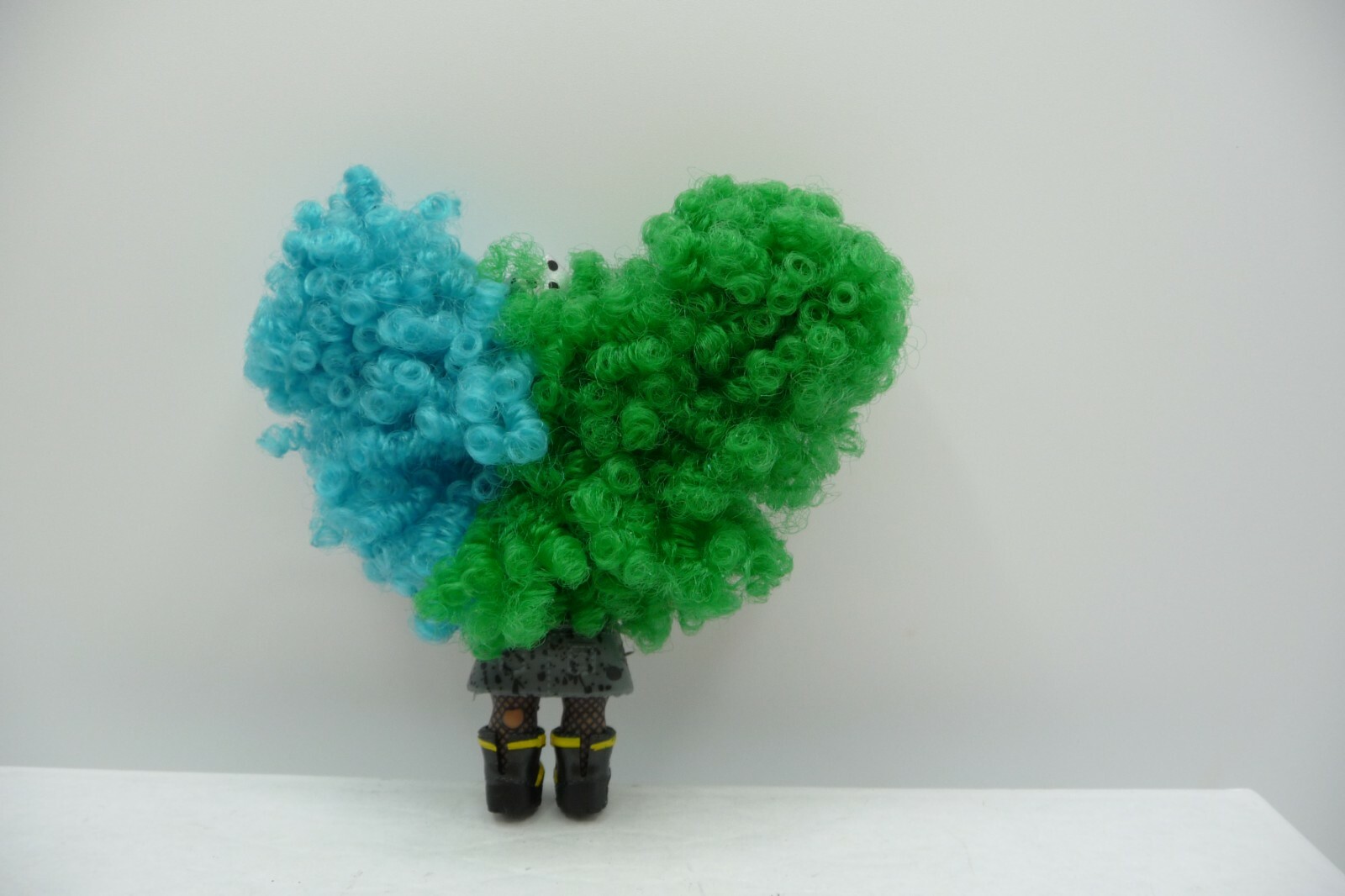 LOL Surprise Doll Rebel Remix Hair Flip Blue Green Dice Curly | eBay