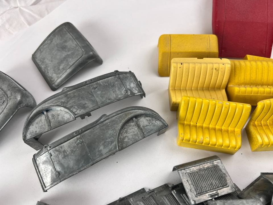 Vintage Hubley Toys Diecast Car Parts Lot Wheels Seats Frames USA Model ...