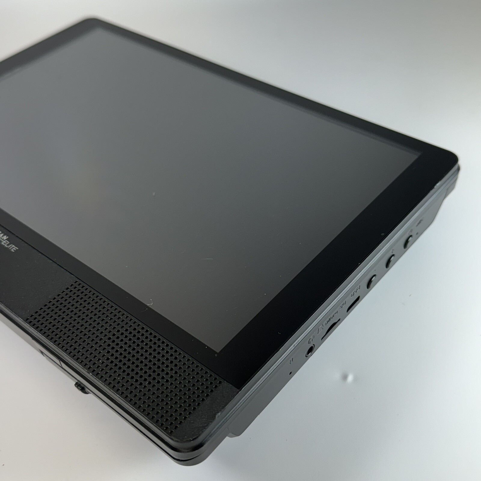 ProScan Peltdv1029 Elite 10.1" Quad Core 32GB Tablet & Portable DVD ...