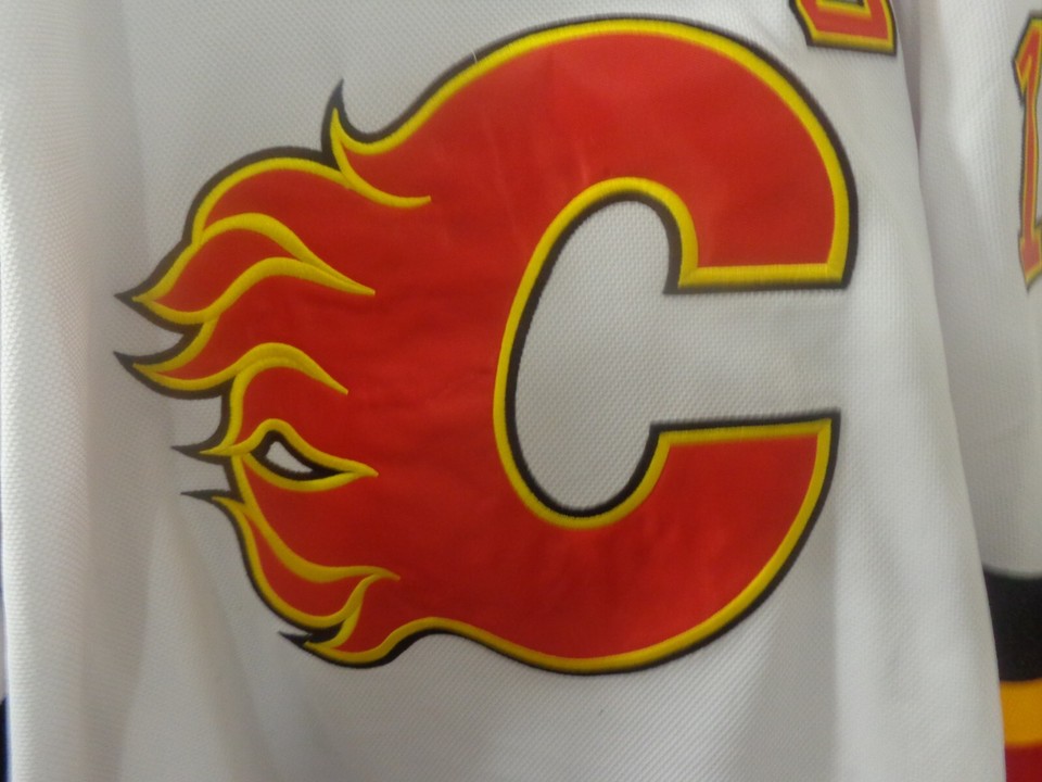 Calgary Flames #12 HOF'er Jarome Iginla Blasty Horse VTG Series Jersey ...