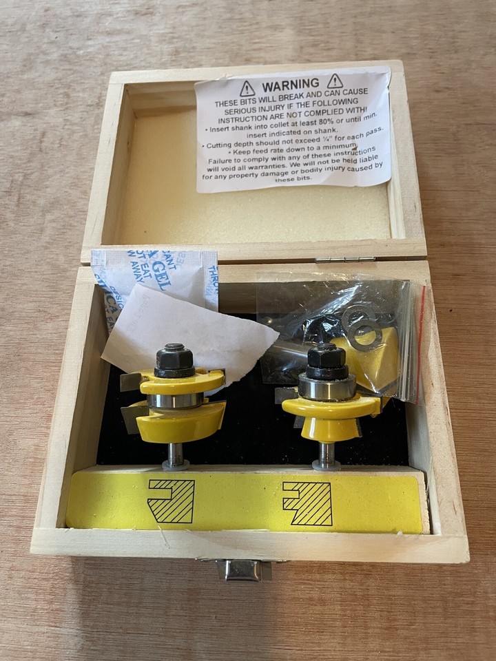 Yonico 2 Bit Rail and Stile Router Bit Set - 1/4" Shank - Yonico 12249q ...