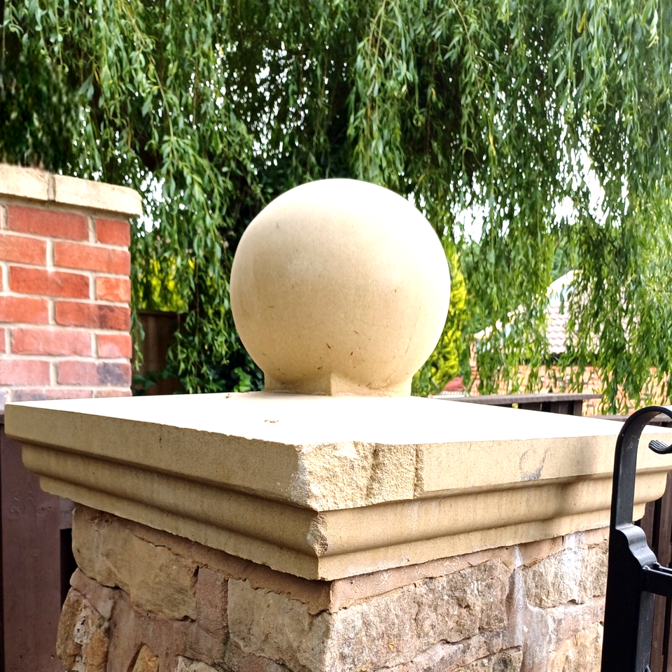 LARGE FLUTED GATE PIER CAP CAPPING CAST STONE BUFF 60cm x 60cm + 12 ...