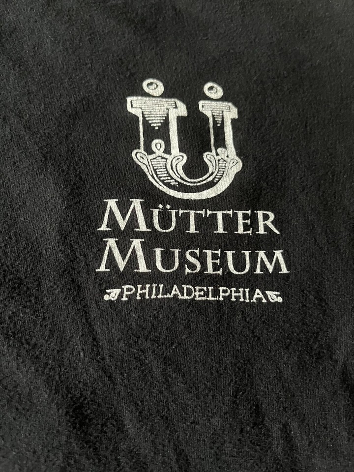 (S) T Shirt - The Mutter Museum - Philadelphia - Siamese Twins ...