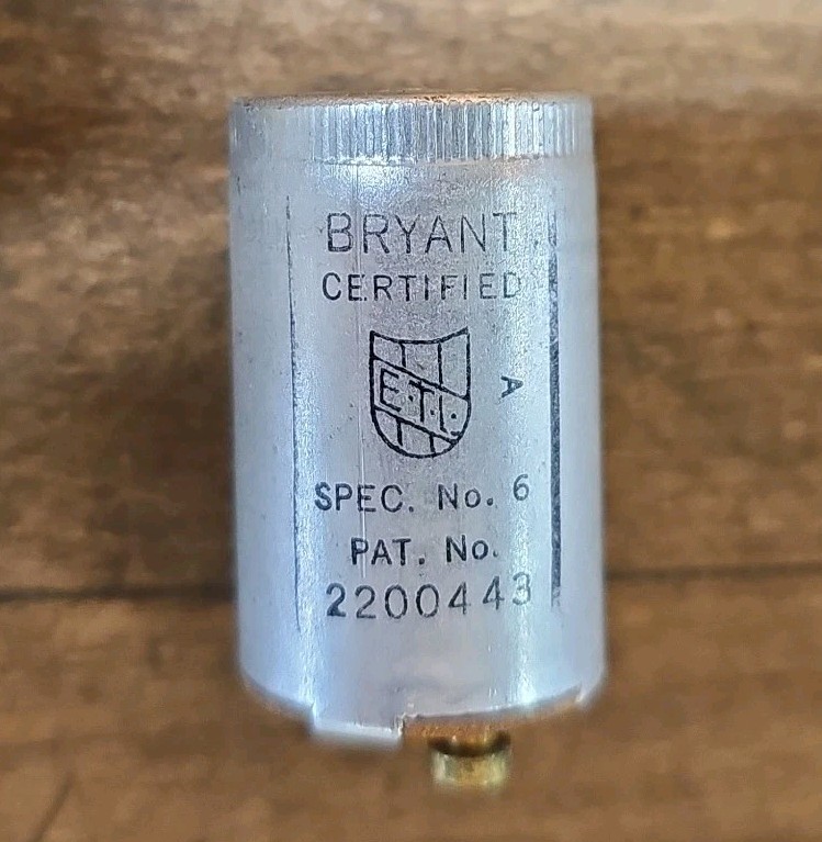 New Vintage LOT OF 25 BRYANT FS-4 FLUORESCENT LAMP STARTERS 40W & 30W ...