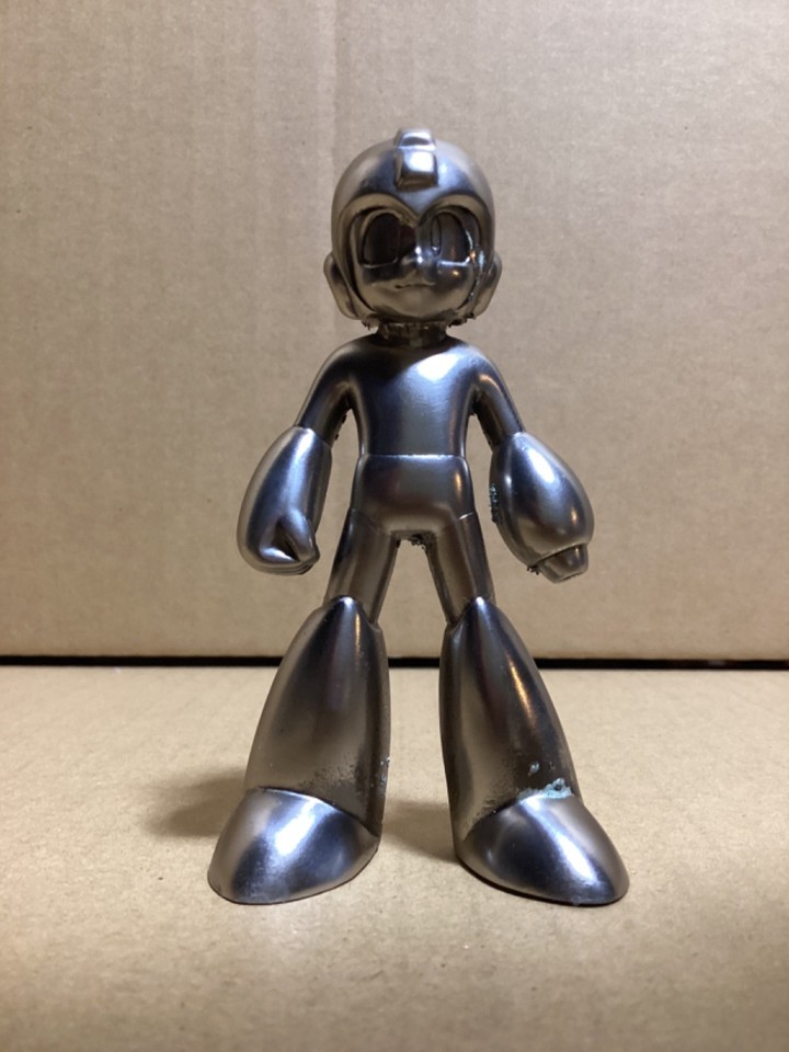 Rare Rockman Mega Man 20th Anniversary Metal Statue Figure Silver Tone ...