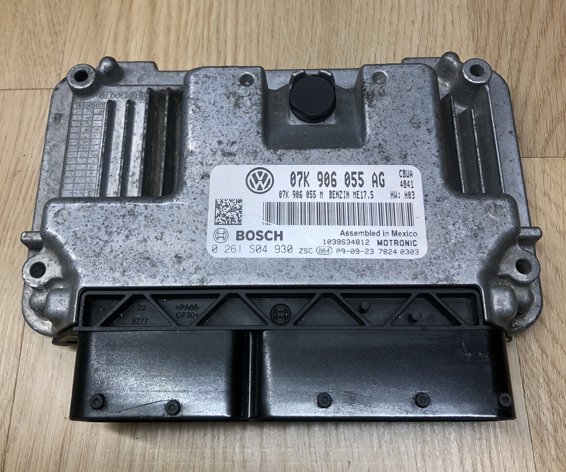 2010 VW Golf Jetta 2.5 CBUA Auto Engine Computer Module Ecu Ecm 07K 906 ...