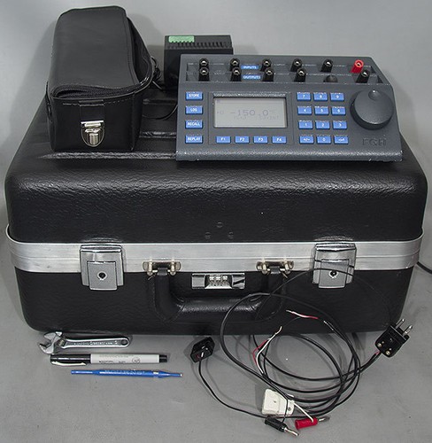 NEW FGH Instrulab Ezecal 5 Process Temperature Calibrator and Simulator ...
