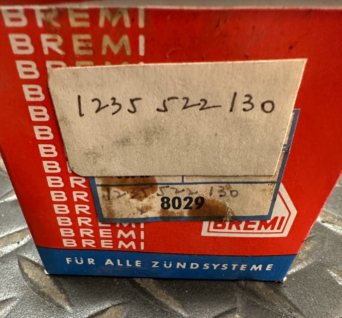 Bremi Distributor Cap - 1235 522 130 / 8029 - Fits Saab 3 Cyl Eng. 93 ...