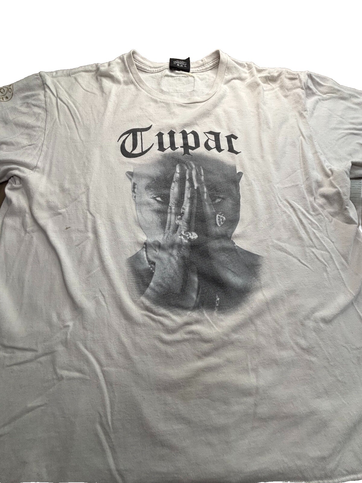 Vintage Tupac White Logo Praying Cross Colours Short … - Gem