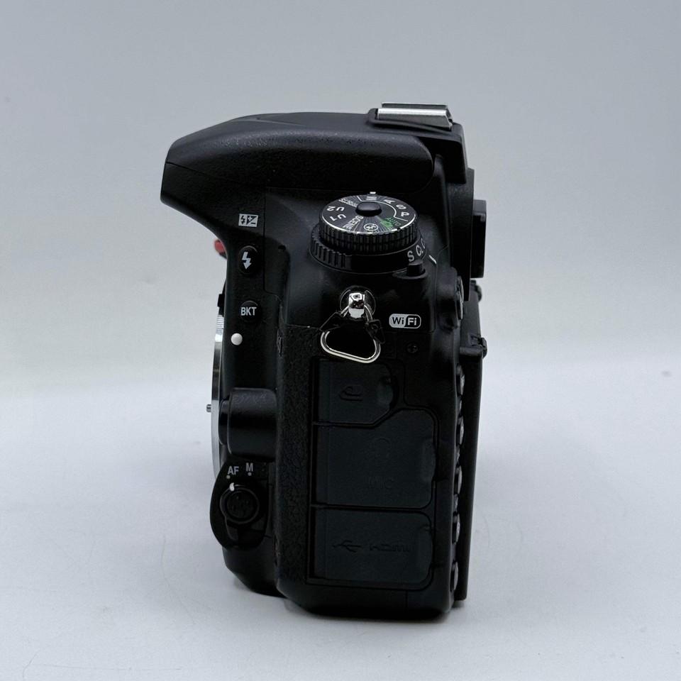 Nikon D750 24.3 MP Digital SLR DSLR Camera 68,625 Shutter Count Body ...