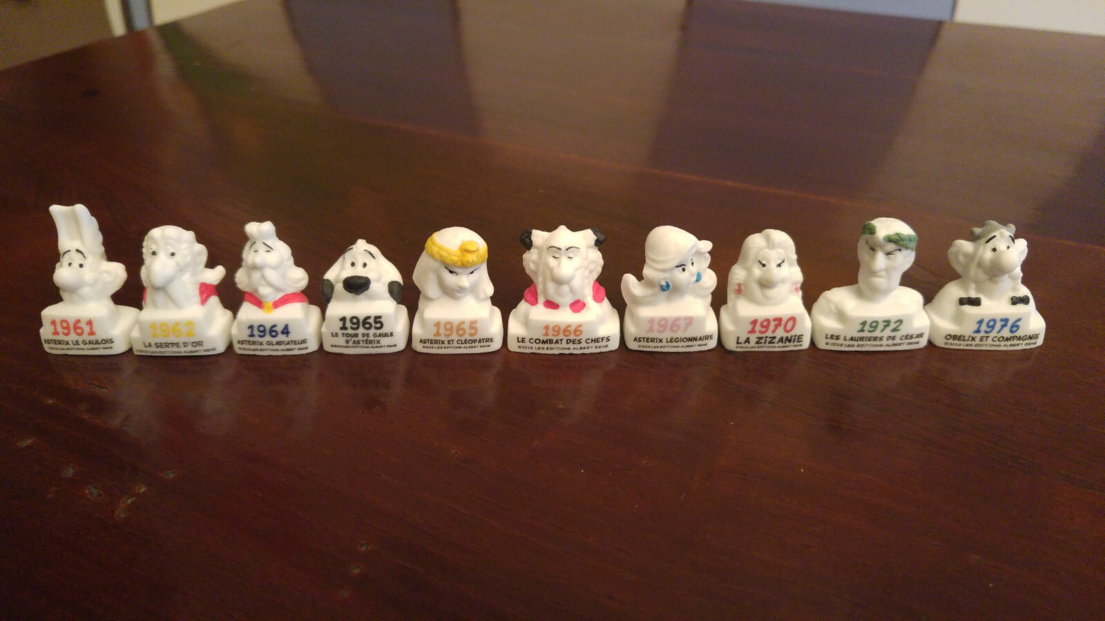 Série complète de fèves "60 ans avec Astérix " 2019 - SANS MARQUAGE ...