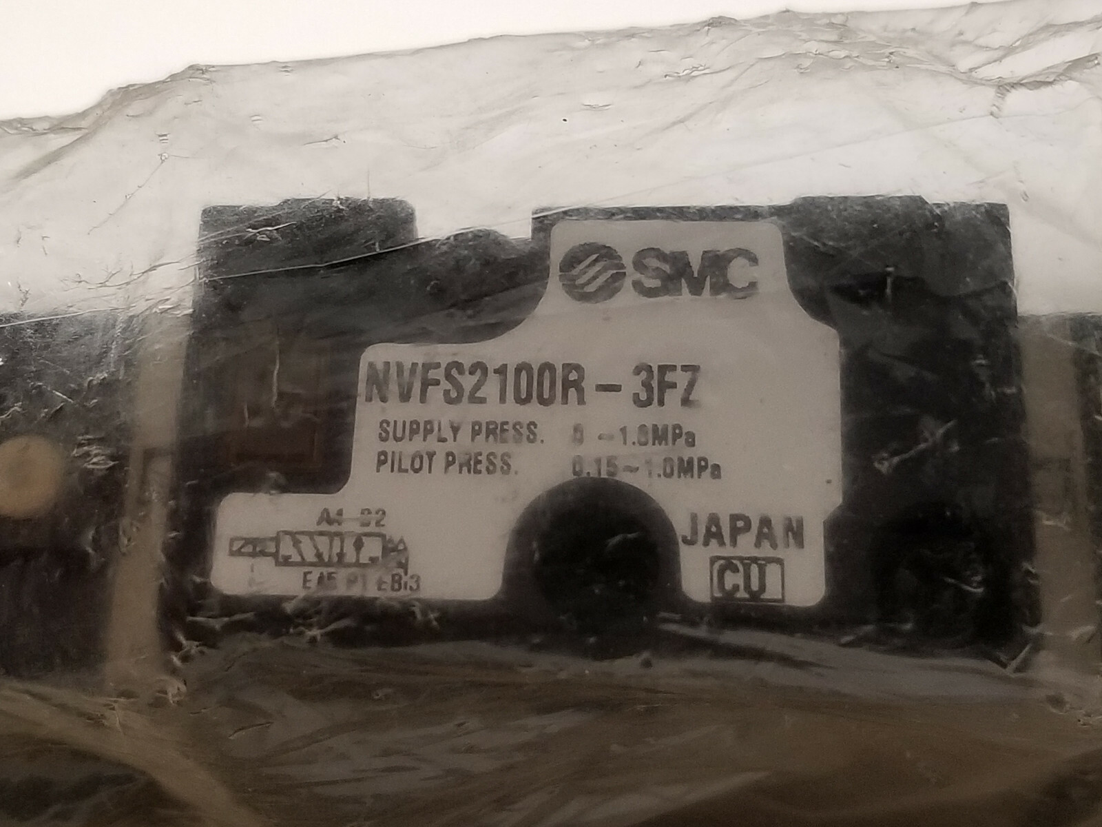 New SMC Manifold Solenoid Valve, 4/5 port, 2 Pos, 120 VAC, VFS-2100R ...