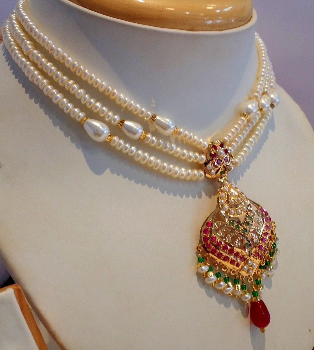 Ruby Necklace Designs In Gold