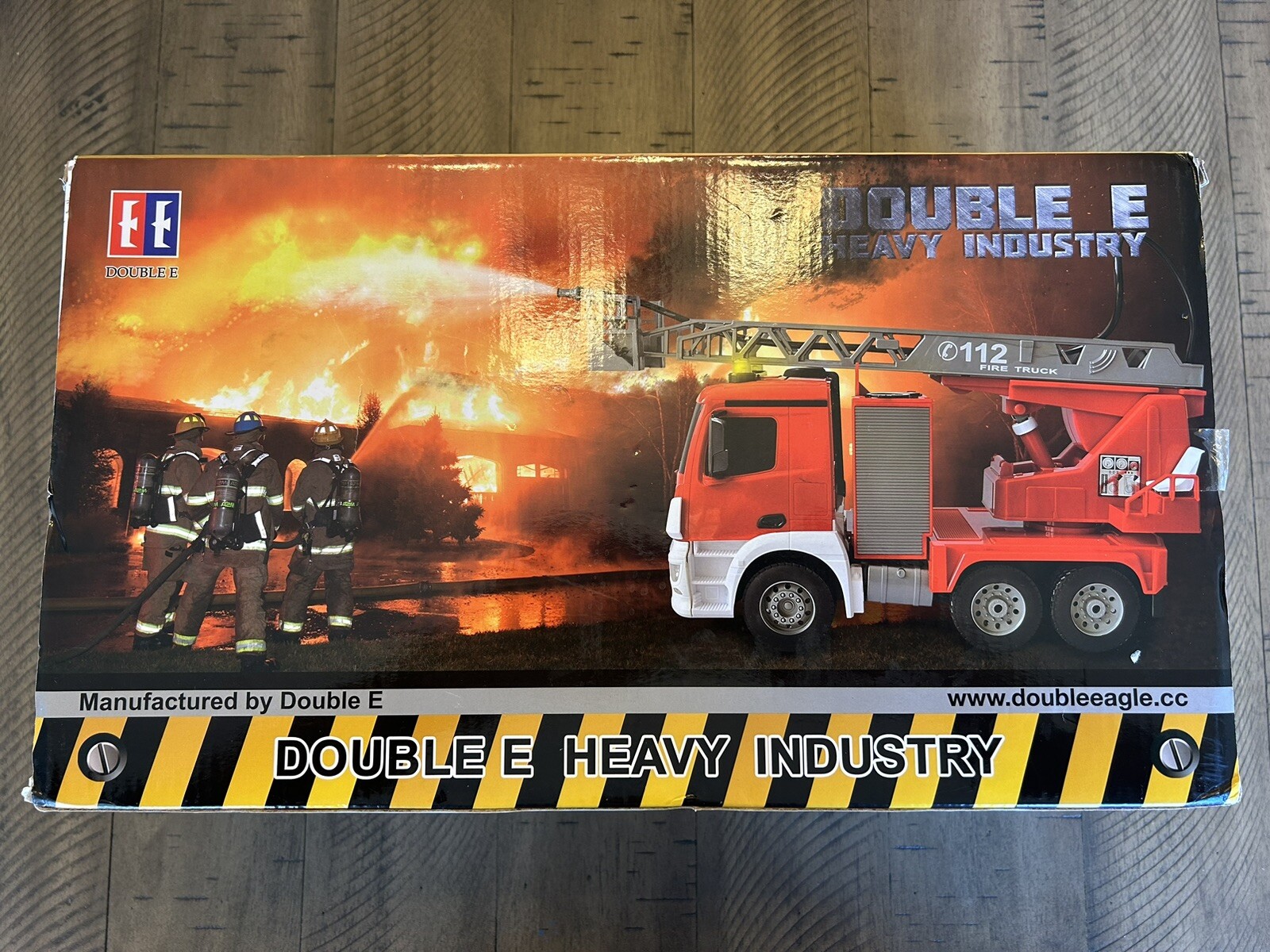 DOUBLE E RC Fire Truck Remote Control Fire Engine with Water Pump ...