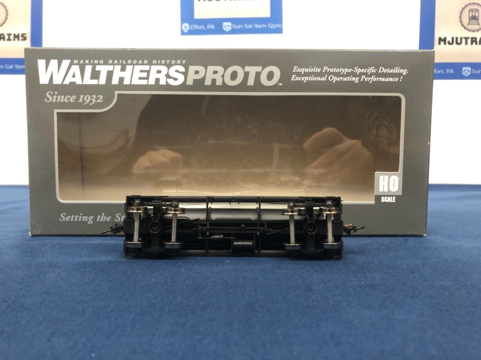 Walthers HO Bakelite SHPX #20124 32 ACF 8,000 Tank Car 920-100329 | eBay