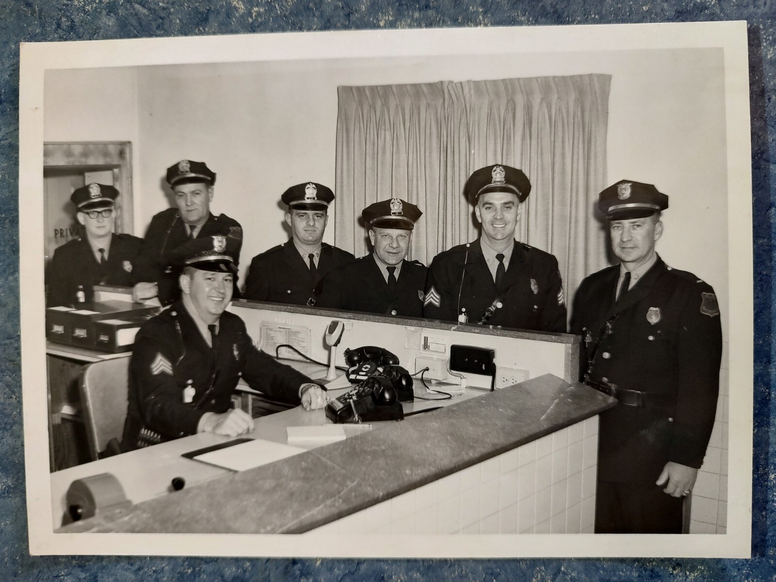 1966 PHOTO BUTLER PA POLICE OFFICERS AT DISPATCH DESK | eBay