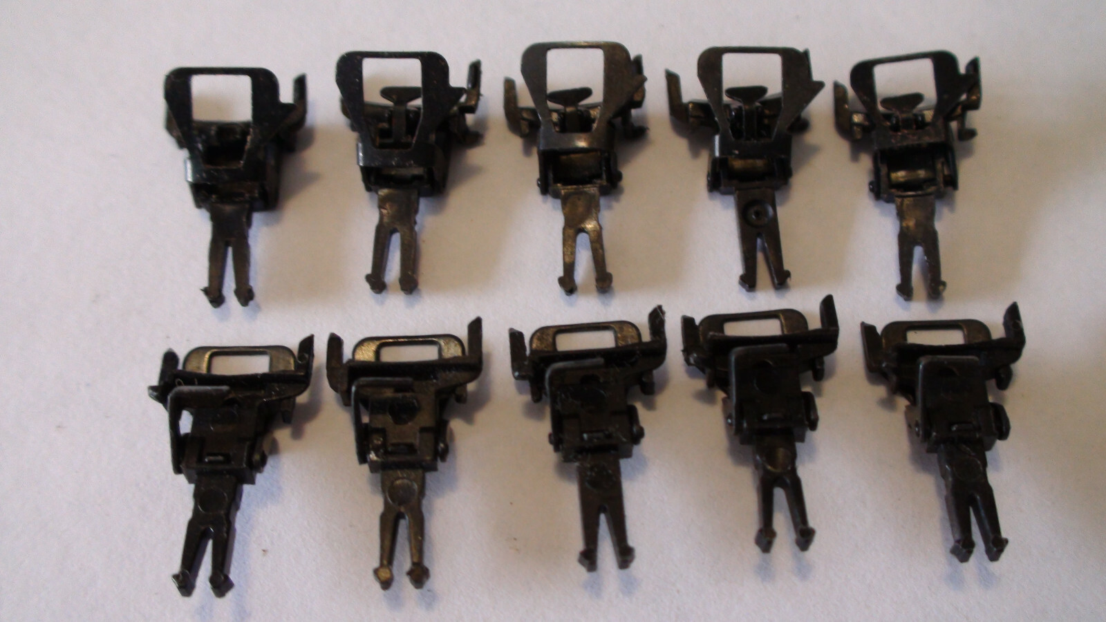 10 x Marklin Märklin E701630 HO couplings for NEM pockets | eBay