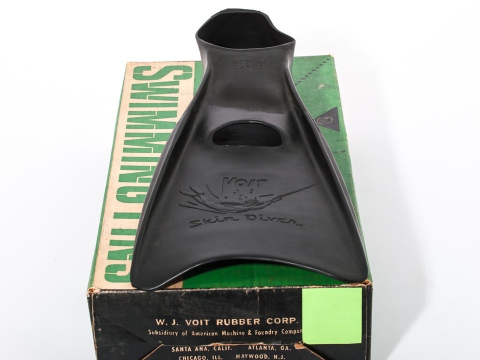 "James Bond 007 Thunderball AMF-Voit Skin Diving Swimming Fins" 1965 ...