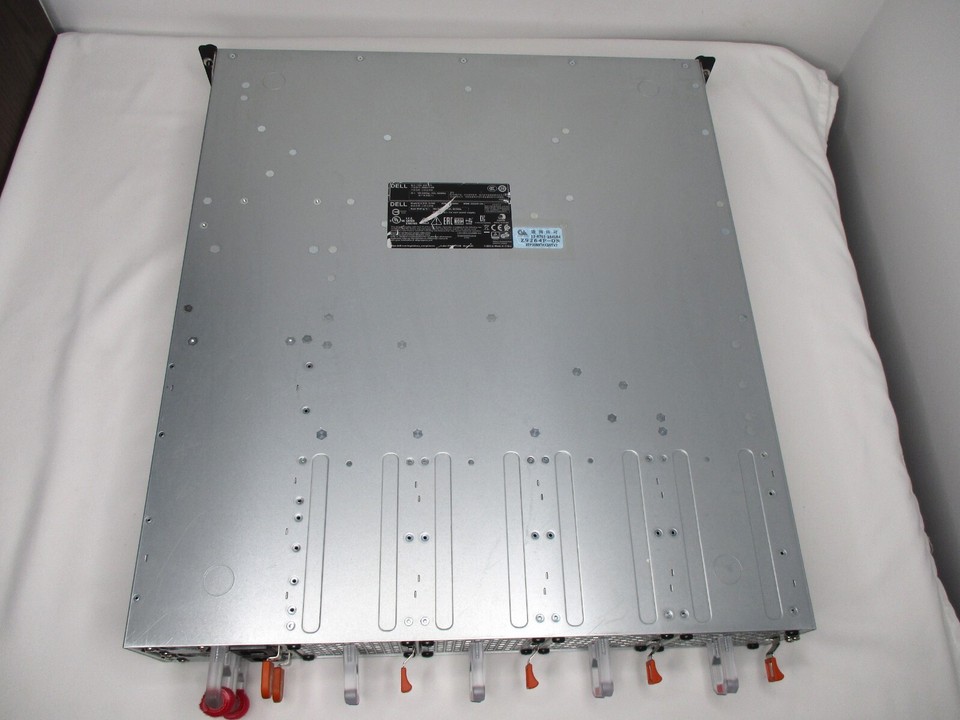 Dell EMC Z9264F-ON 64 port 64x 100GbE QSFP28 Network Switch with 2PSU ...