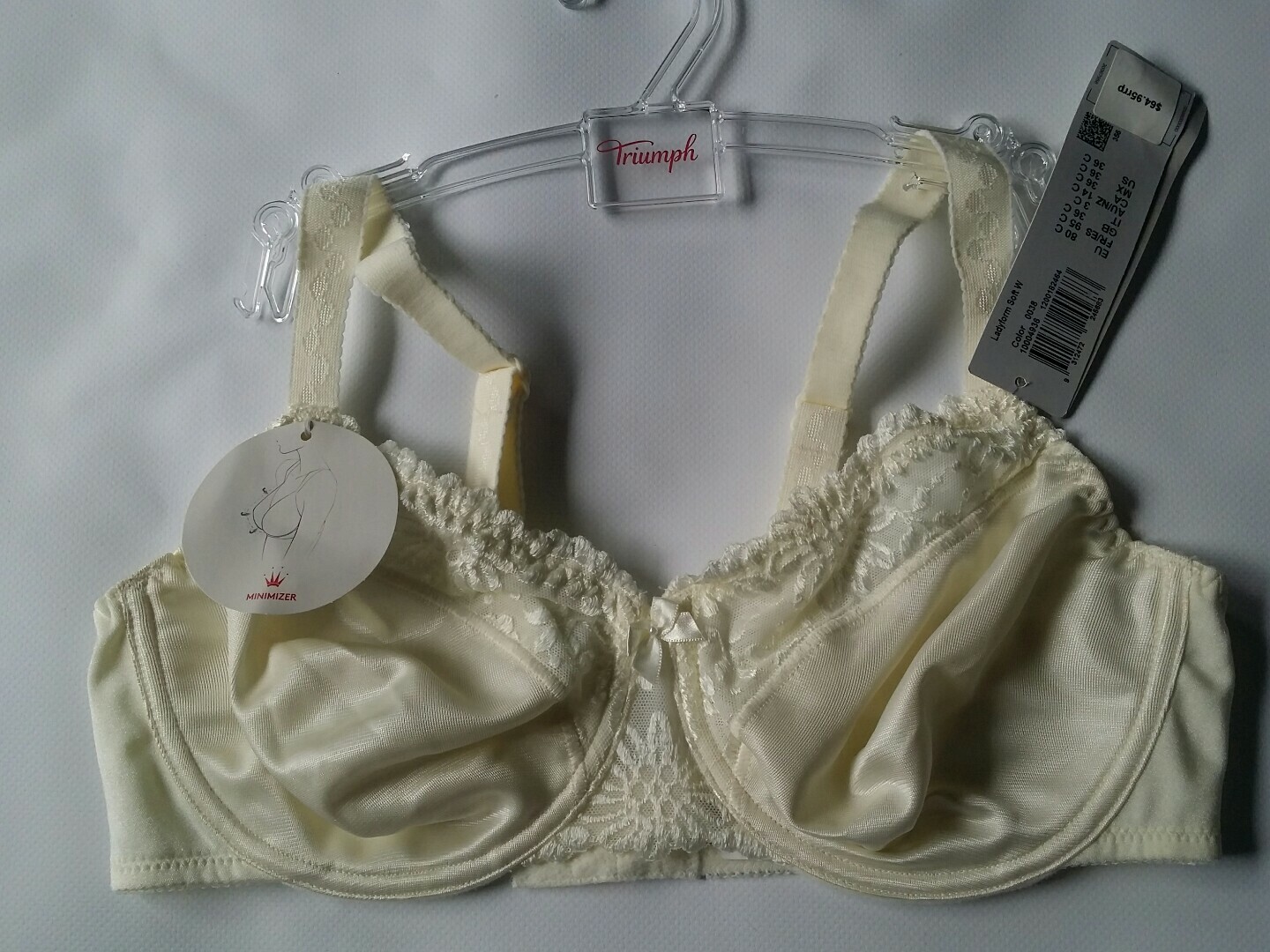 Triumph Ladyform Soft Underwire Minimiser Bra - Chrysantheme, 14C 16D ...