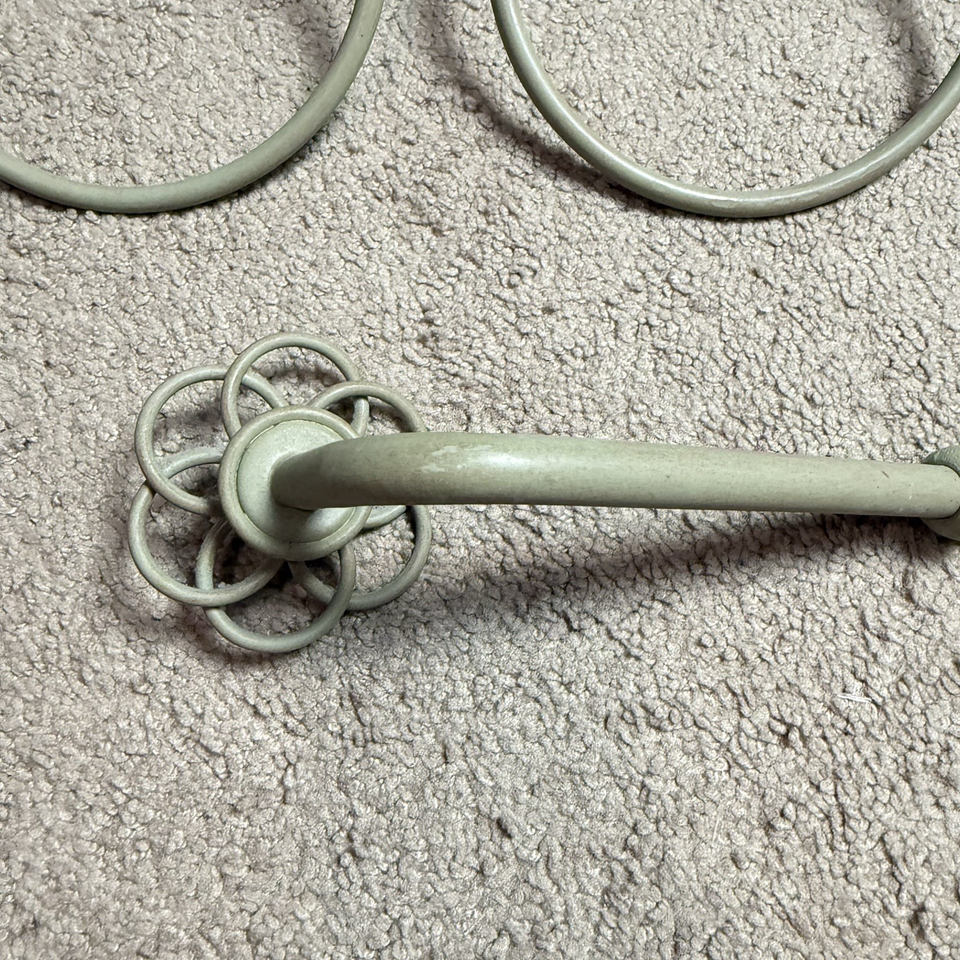 Pier 1 Imports 3 PC Set Green Tissue Toilet Holder 2 Towel Ring Lazo ...