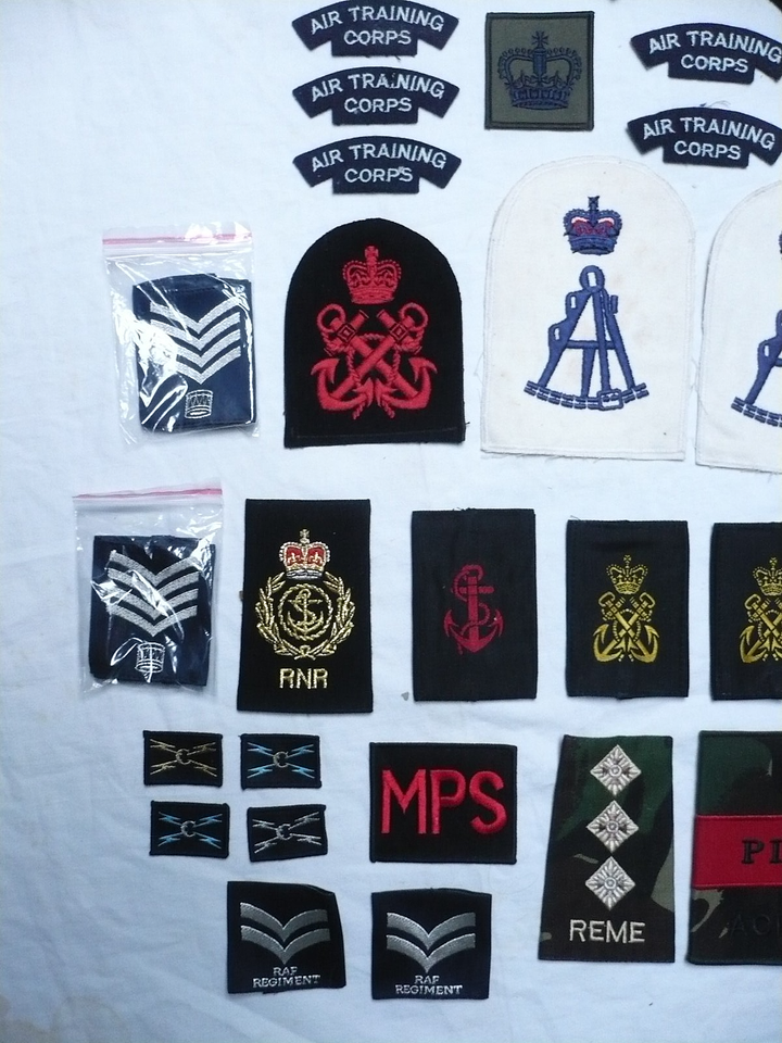 Huge Lot, British Army, RN, Navy, RAF Cloth Badges, Patches, Rank ...