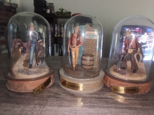 3 JOHN WAYNE GLASS DOME FIGURINES FRANKLIN MINT LIMITED EDITION LOT 3 ...