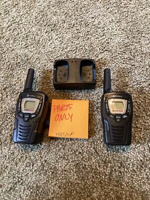 COBRA MicroTalk Walkie Talkie Set Micro Talk With Charger For Parts ...