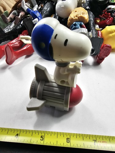 McDonald’s Happy Meal Toy Charlie Brown ‘Snoopy Riding Rocket’ Figurine ...