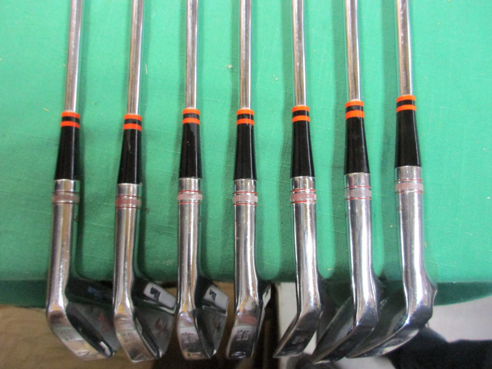 Wilson Patty Berg Club Set, 3 & 4 Woods 3-9 Irons & Putter, Nice ...