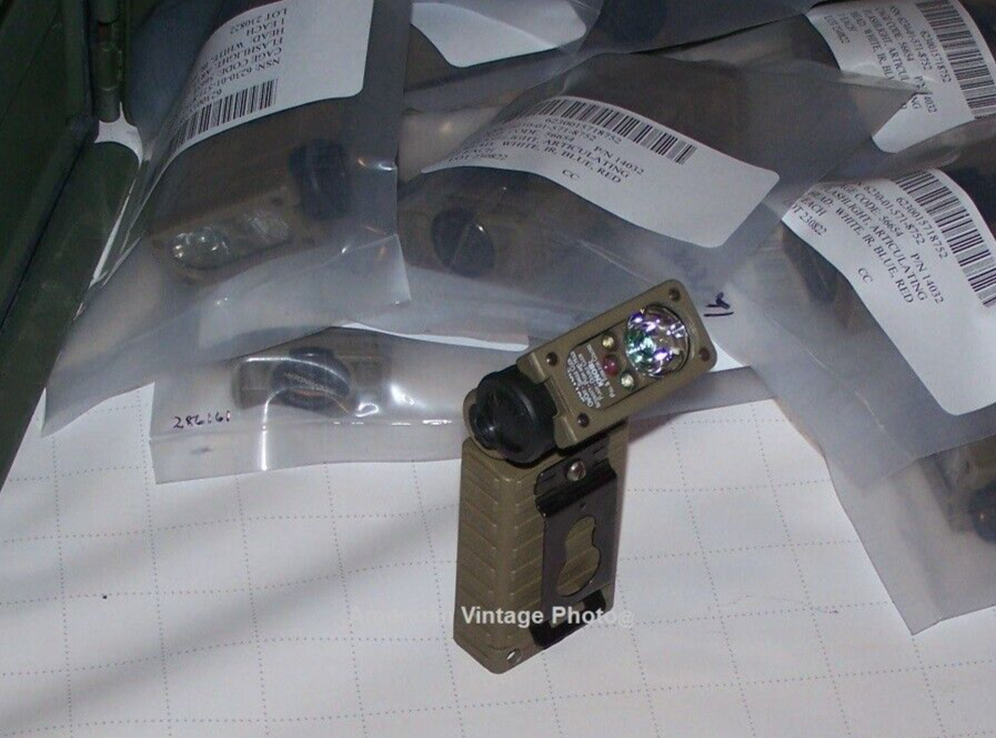 Streamlight Sidewinder 14032 Military USMC Tactical Flashlight Coyote ...